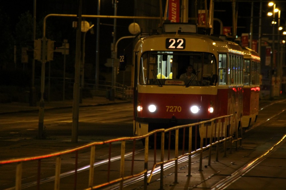 MHD Praha - kupony, jízdenky i sms - TOPZINE.cz