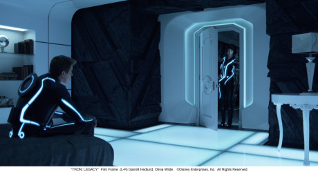 Premiéry: Tron: Legacy 3D, Paranormal Activity 2, Dívka, která šlápla ...