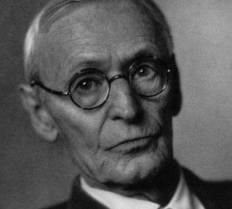 Hermann Hesse. Seznamte se s jedním z největších německých spisovatelů ...